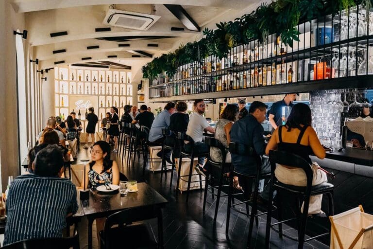 Selecting appropriate standard bar counter dimensions for home ...